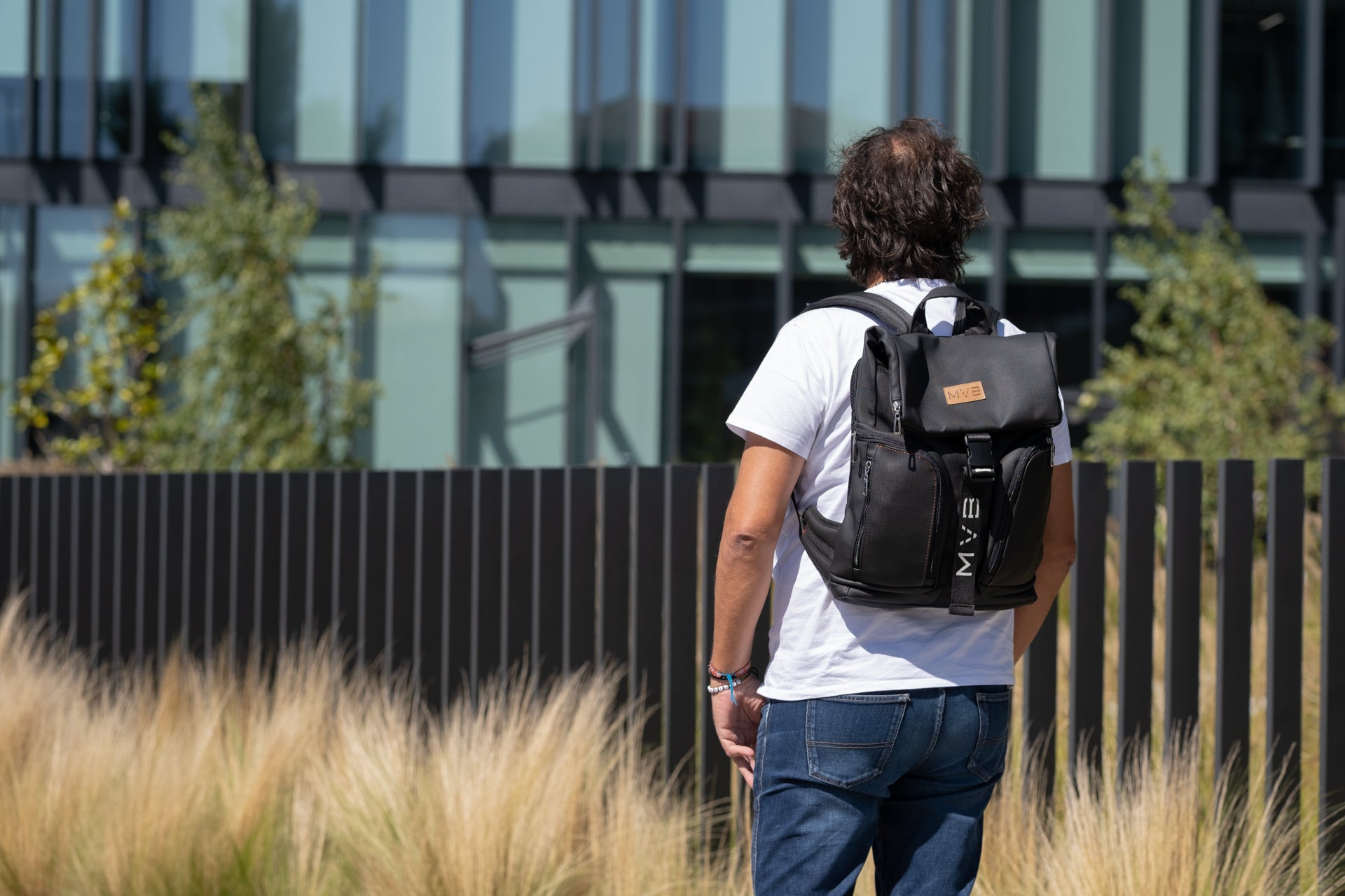 Xplorer vegan backpack for travel in black – MVB - My Vegan Bags