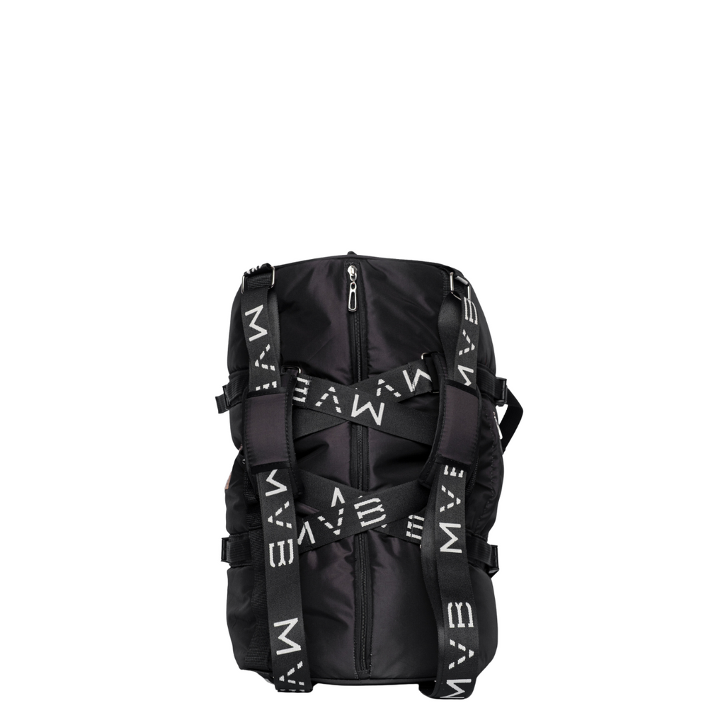 Sports vegan duffle bag in black made with ocean plastic – MVB - My ...
